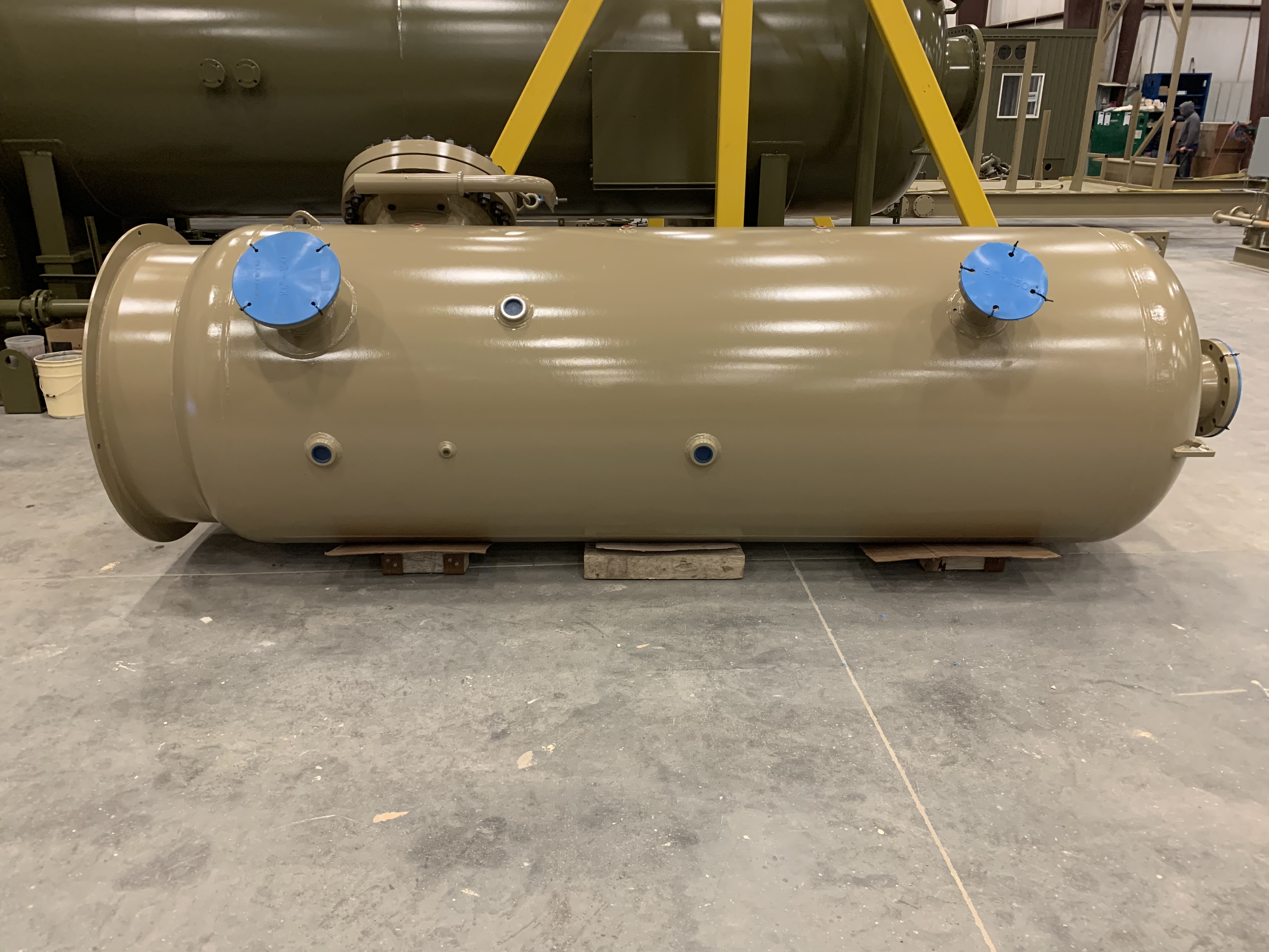 Vertical Gas Separator - Hess Services Vertical Gas Separator - Hess Services